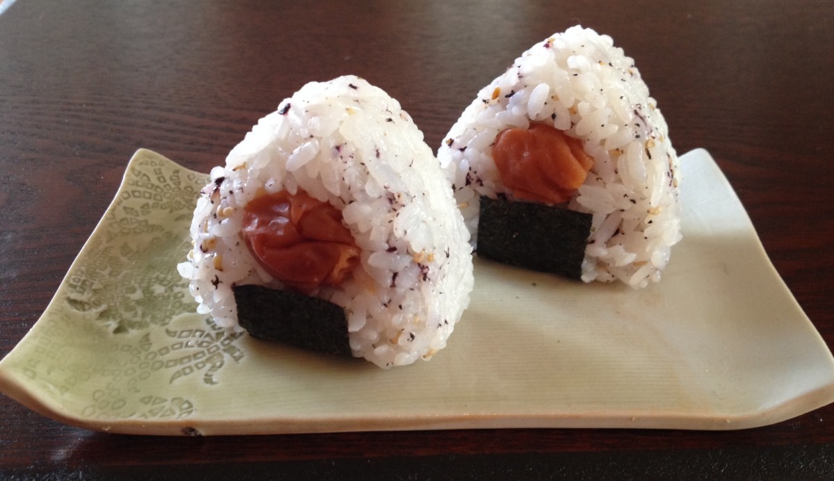 Yukari Onigiri with Umé Boshi – The Taste of Japan
